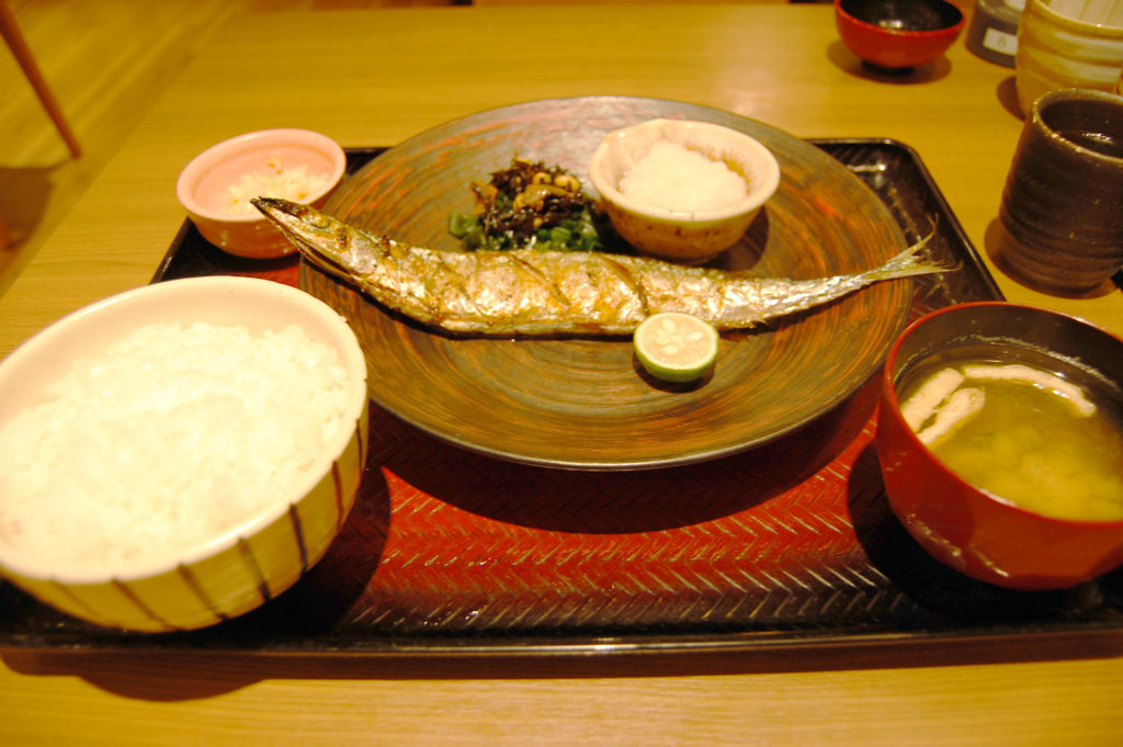 Teishoku: A Common Style of Japanese Meal | japadventure.com