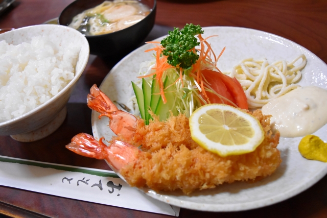 Teishoku: A Common Style of Japanese Meal | japadventure.com