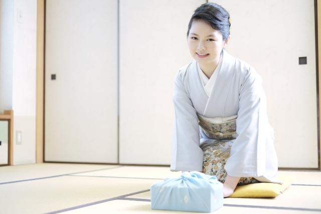 Ochugen: Japanese Sumer Gift-Giving Tradition | japadventure.com